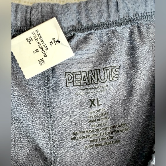 Peanuts | Shorts | Nwt Adorable Pair Of Brand New Snoopypeanuts Shorts ...